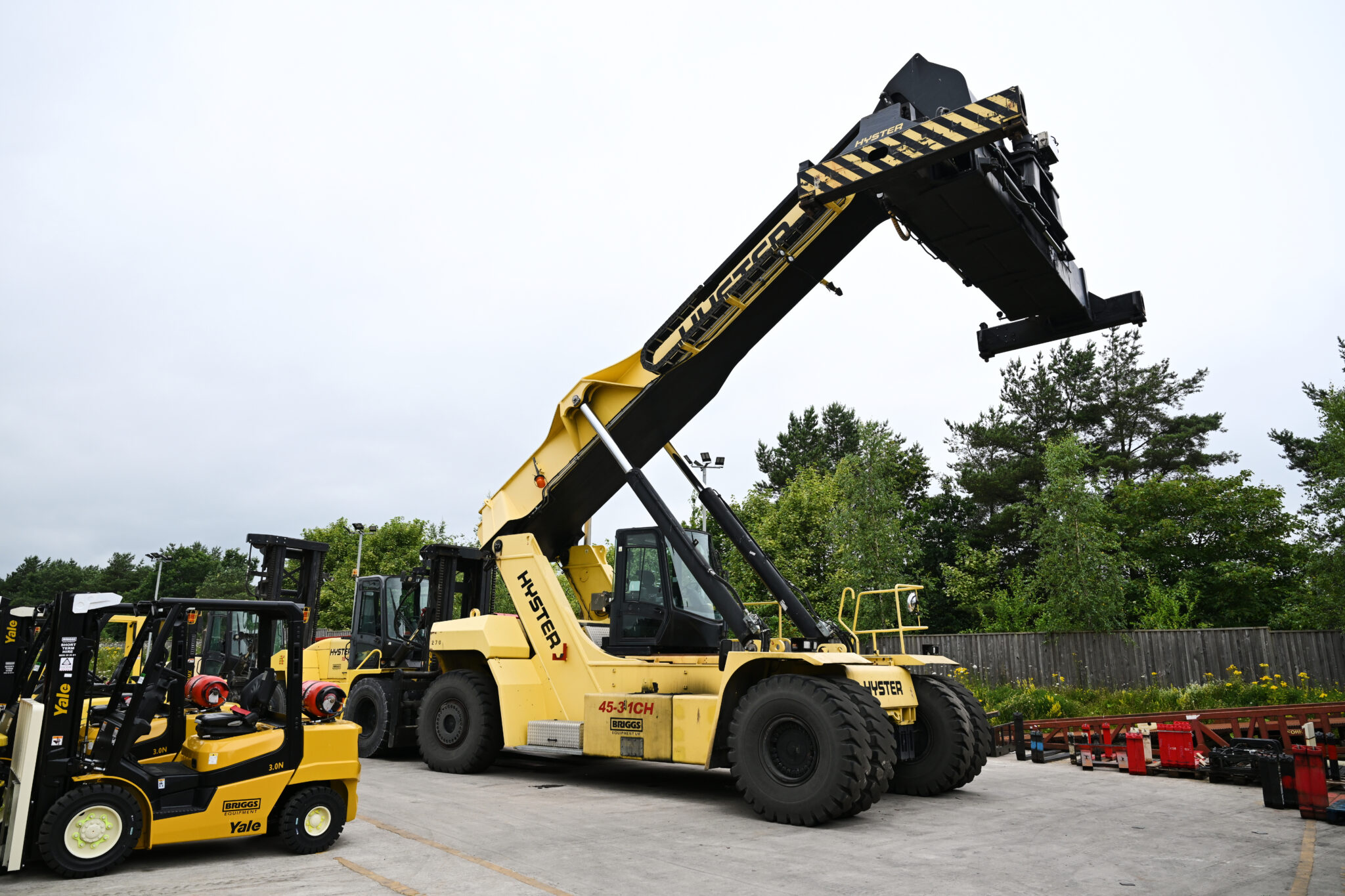 MHE: An Introduction To Materials Handling Equipment - Briggs Equipment